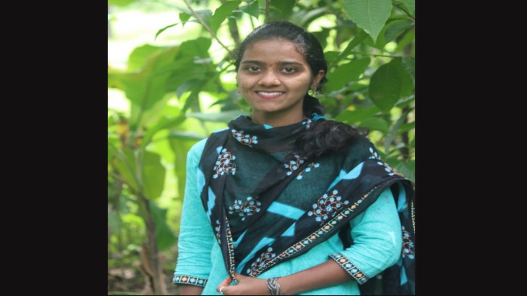 निरवडे गावची बुवा गौरी पारकर हिची आणखी एक चमकदार कामगिरी - Tarun Bharat