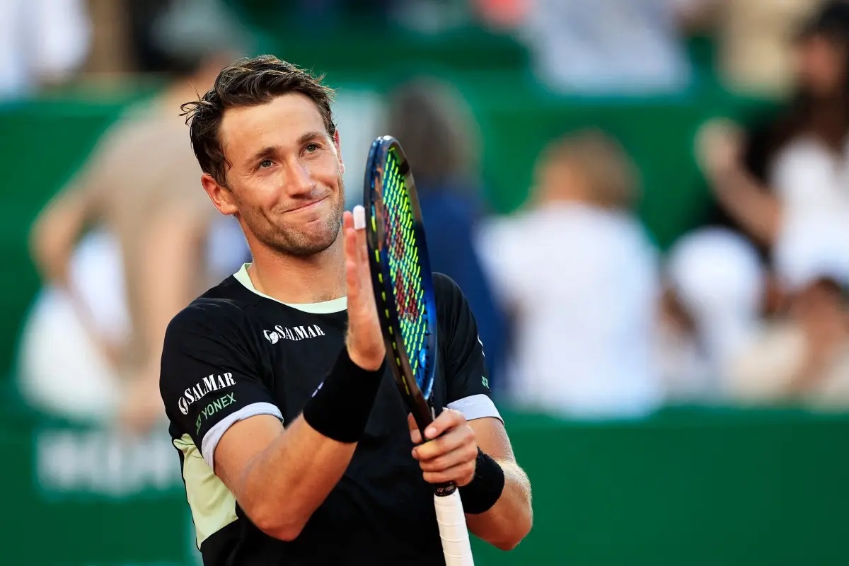 Rudd beats Djokovic in finals